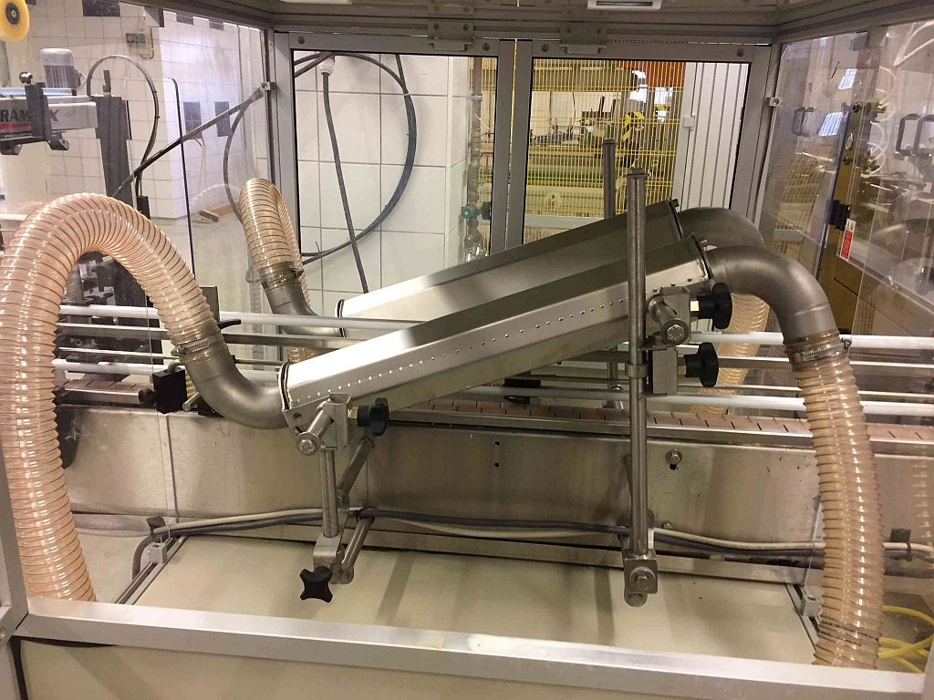 Used 2400 Bottles Per Hour COUNTER PRESSURE FILLING LINE With Crowner ...