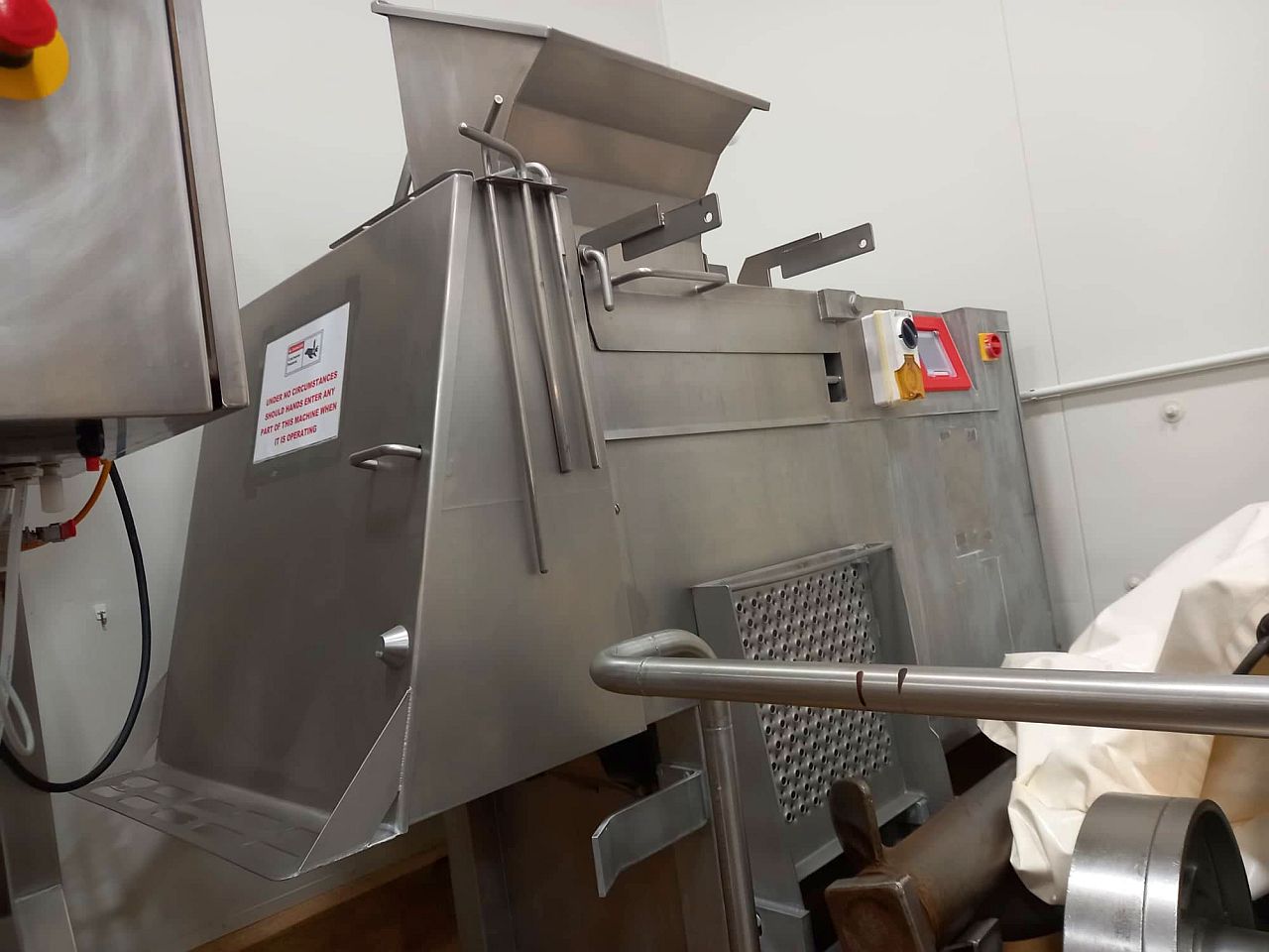 For Sale NZ Used Dice Cutter With Cleated Inclined Conveyor Spare ...