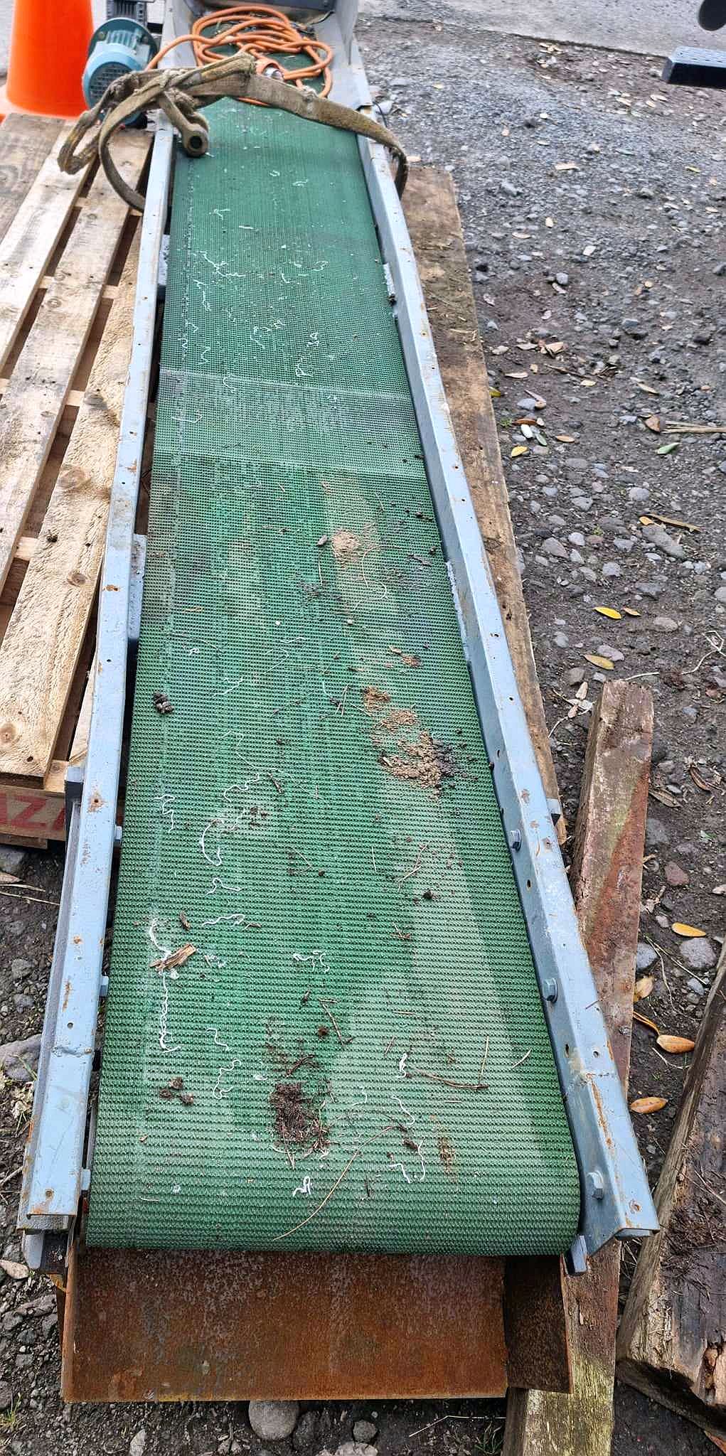 Secondhand Grip Belt Conveyor For Sale NZ Steel Frame Hopper Fed
