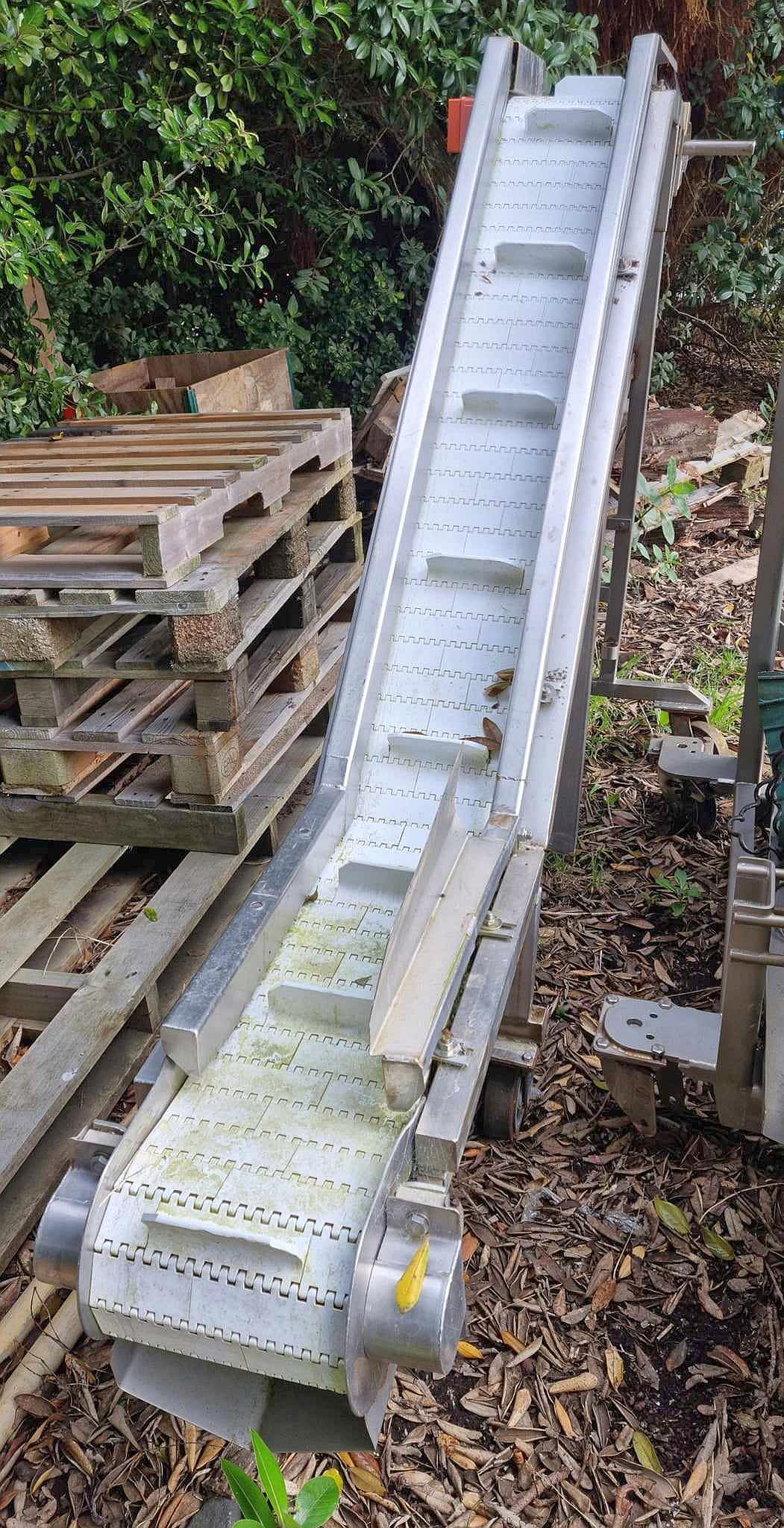 Secondhand Z Shaped Rising Conveyor For Sale NZ Stainless Frame