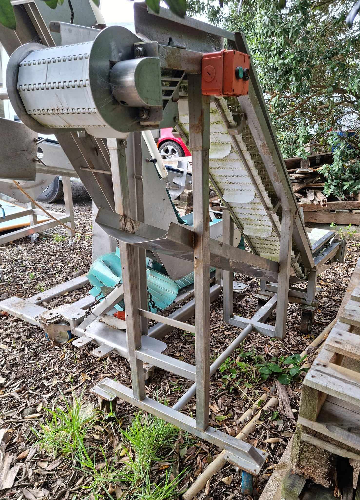 Secondhand Z Shaped Rising Conveyor For Sale NZ Stainless Frame