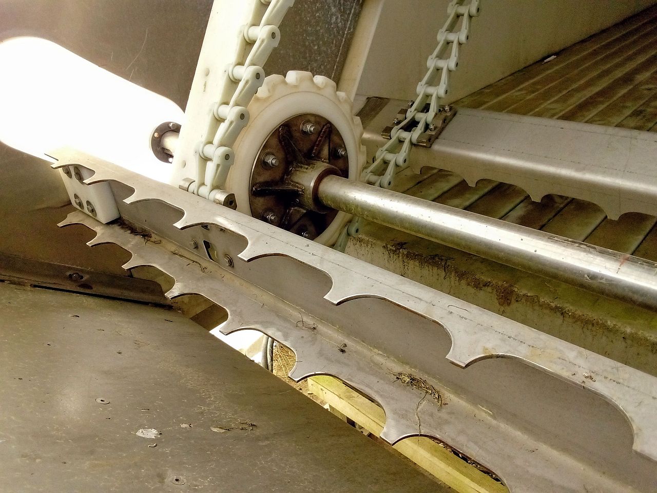 Refurbished Keith Ice Walking Floor System Complete with Augers Ice ...