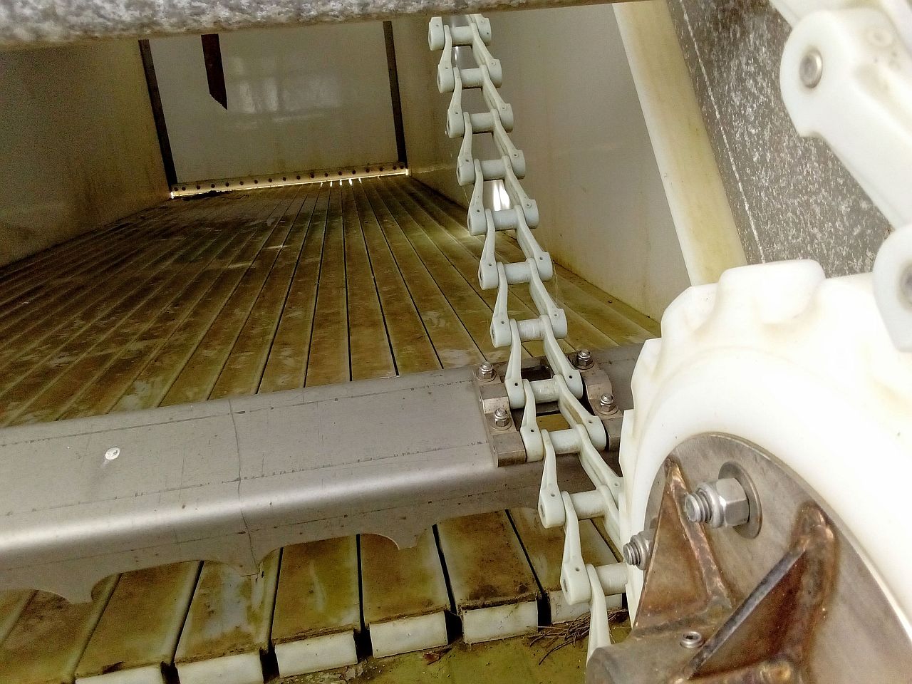 Refurbished Keith Ice Walking Floor System Complete with Augers Ice ...