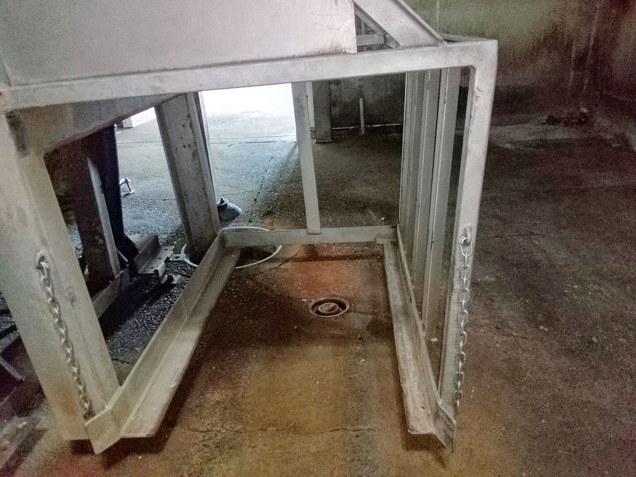 Used Live Steam Injection Ribbon Cooker with Bin Tipper and Bins For ...