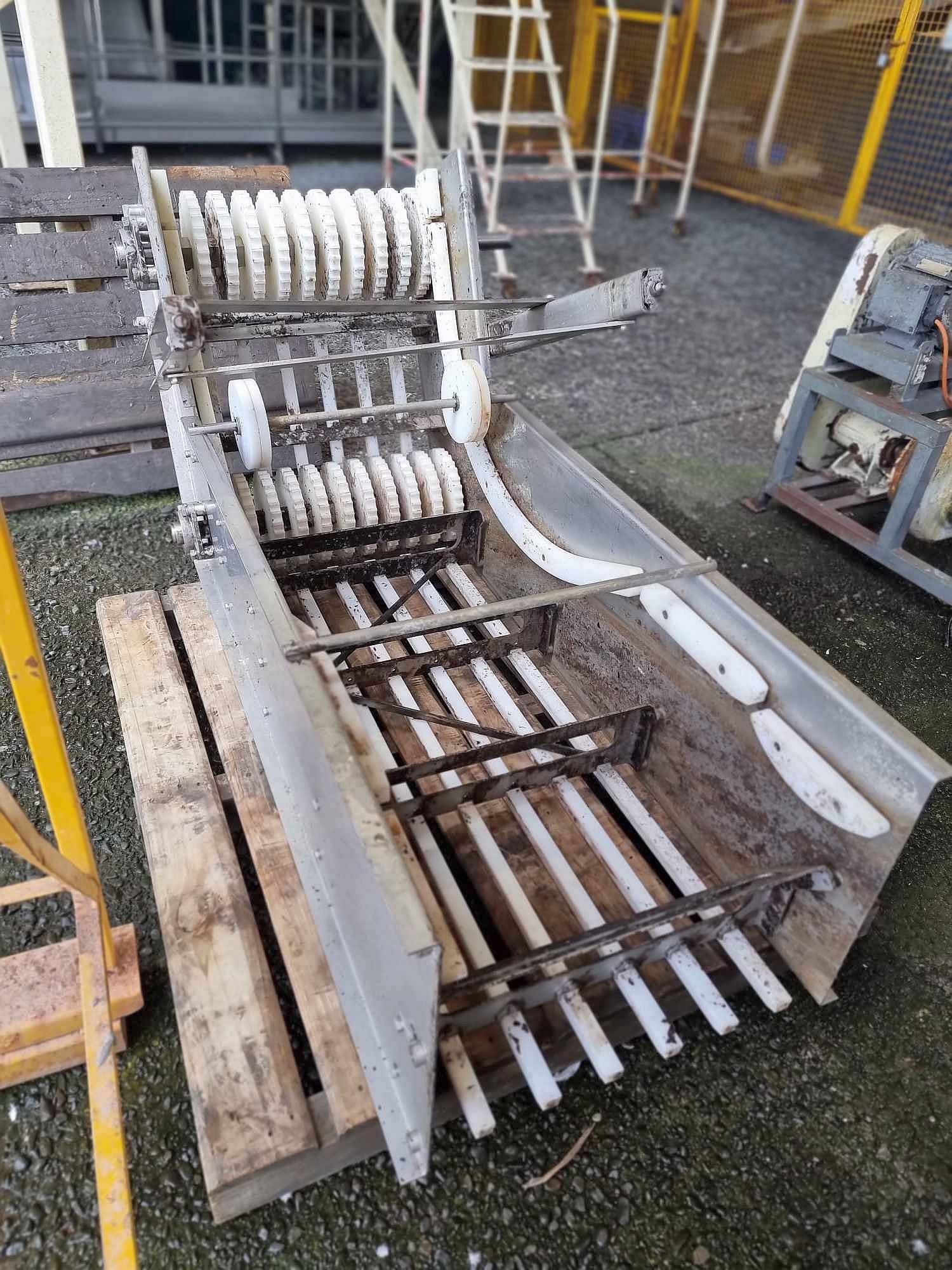 Secondhand Inclined Rising Conveyor With Cleated Belt For Sale NZ