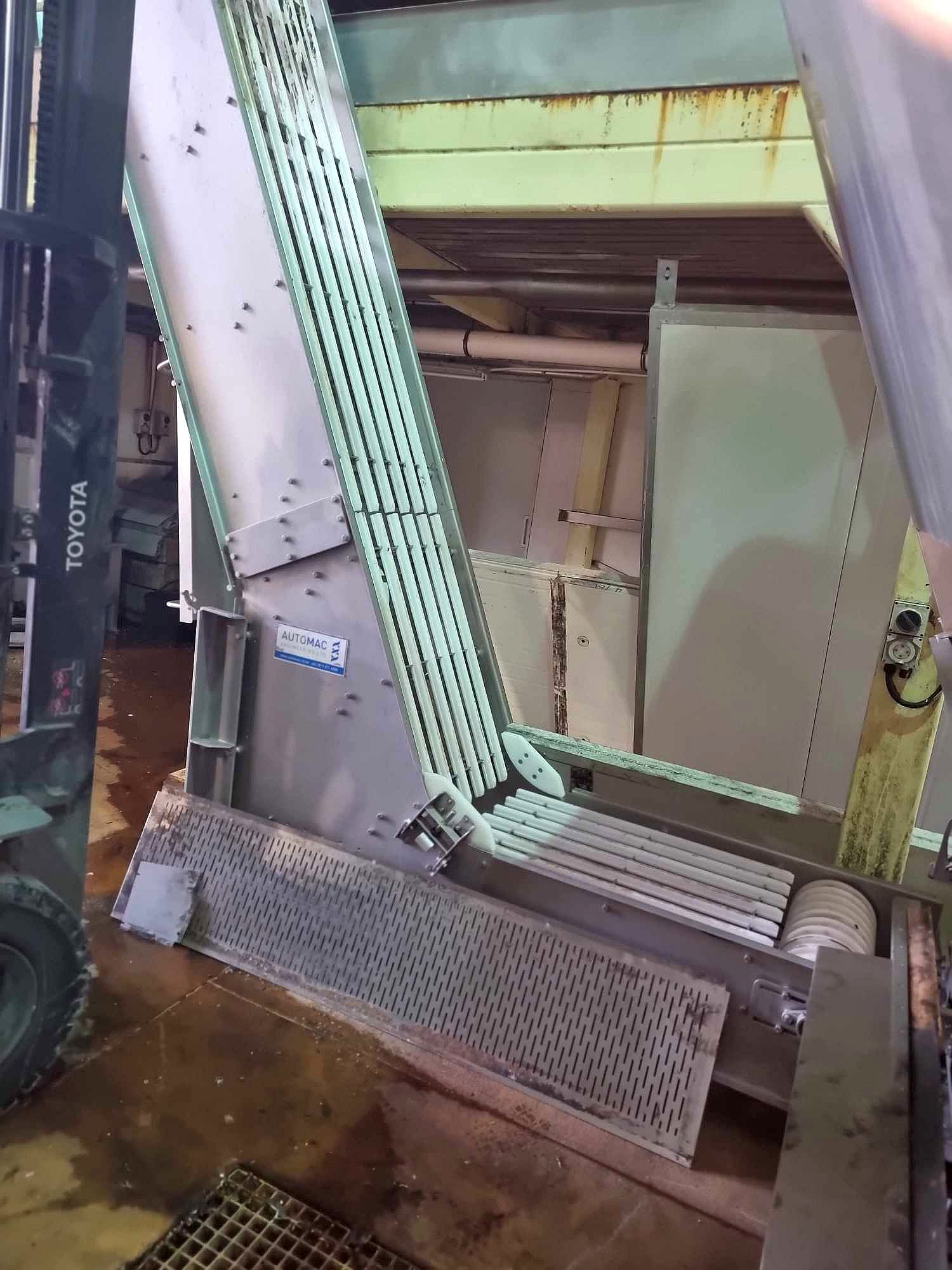 Secondhand Inclined Rising Conveyor With Cleated Belt For Sale NZ